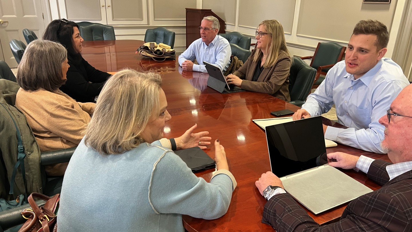 The Best Time to Join a CEO Peer Group - VACEOs